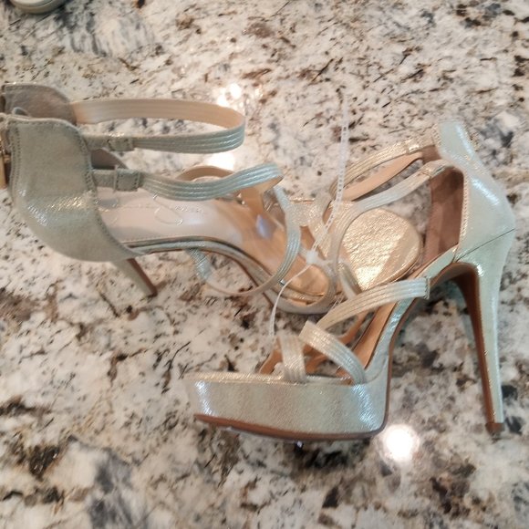 Jessica Simpson | Shoes | Jessica Simpson Gold Bellanne Platform Sexy ...